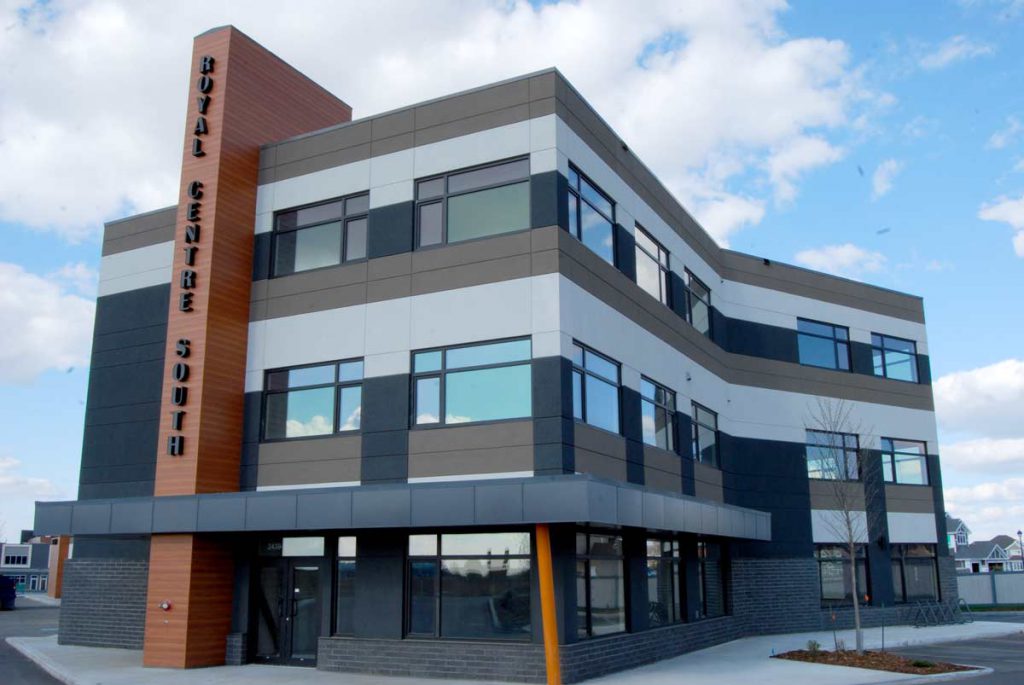 Commercial - Estate Exteriors | Hardie Plank Siding Expert