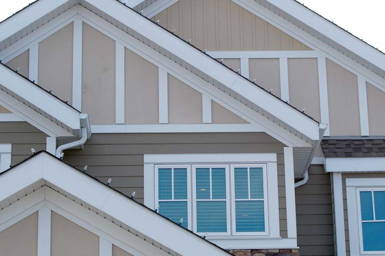 Hardie Plank - Estate Exteriors | Edmonton Siding Expert